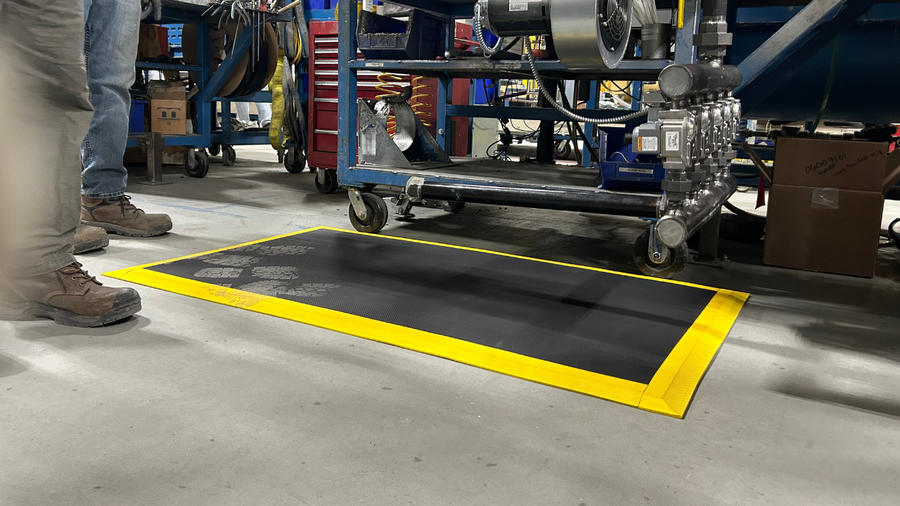 100-1 Series Anti-Fatigue Mat, 3' Wide, Yellow Border | AcroMat