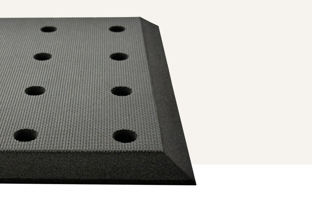 AcroMat 100-1 Series, 2' Wide, Plain Border, Drainage Holes, Grip-R